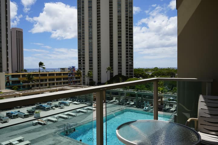 Ocean And Pool Views! Ada Compliant. Hotel W/ Spa - Kailua, HI