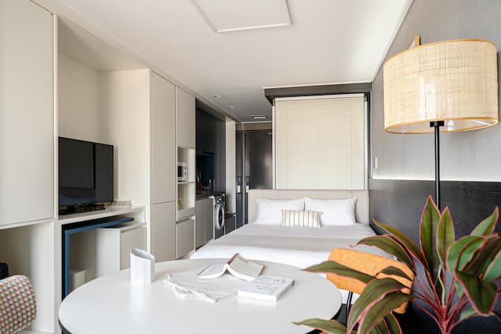 Budget-friendly Stay｜all Essentials｜walk To Beach - Sokcho-si