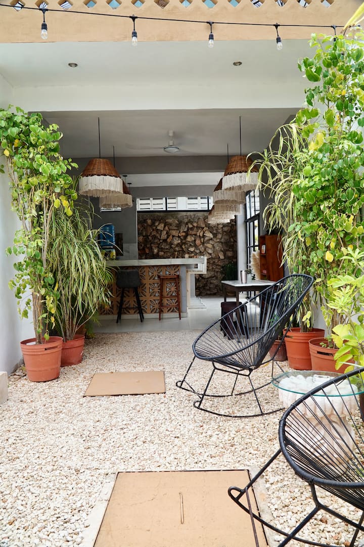 Estudio Moderno Con Coworking Y Alberca - Valladolid