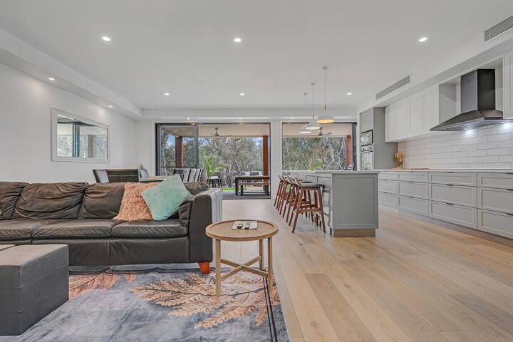 Marina Palms: Your Luxury Escape - Moama