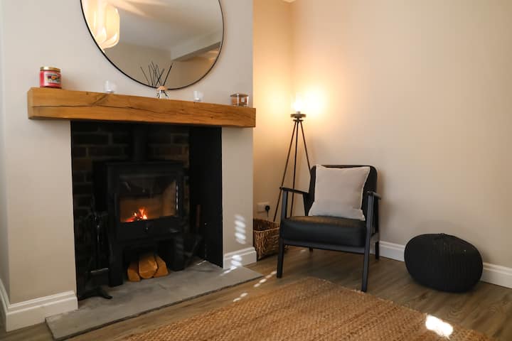 Beautiful Bramham Cottage • 2br Sleeps 6 - Wetherby