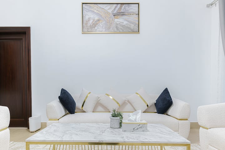 Stunning & Luxurious Burj Views | 2bed - Dubái