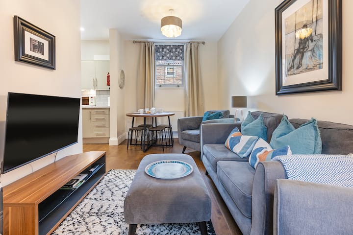 No. 4 - Oak Tree Cottage - York