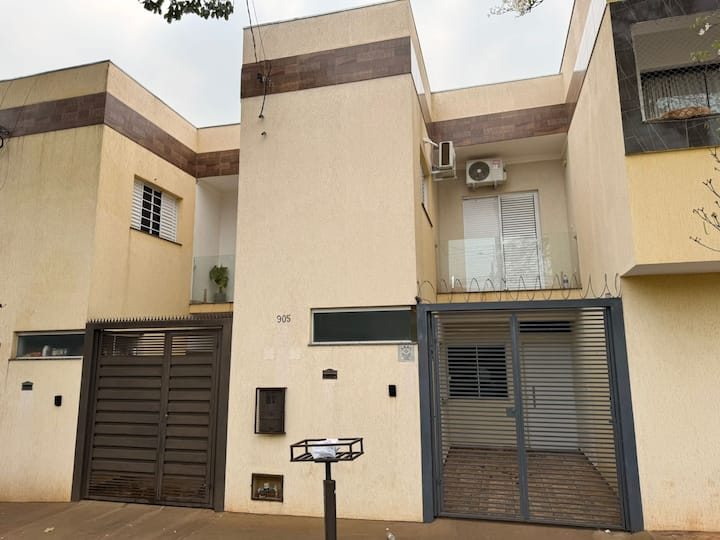 Sobrado No Centro De Ourinhos - Ourinhos