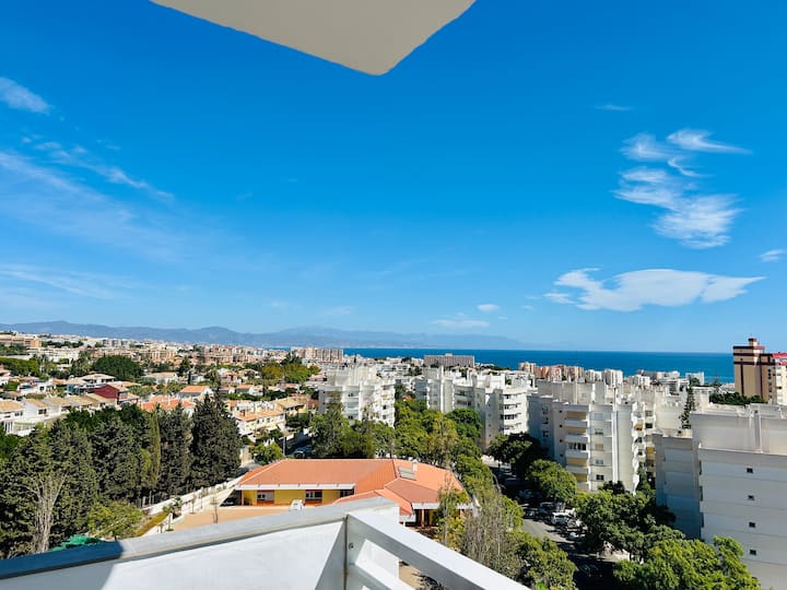 Stylish Sea-view Apartment - Benalmádena