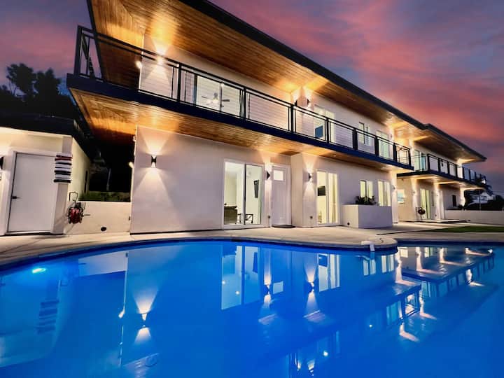 3-home Private Compound W/ Pool, Spa & Game Room! - Los Angeles, CA