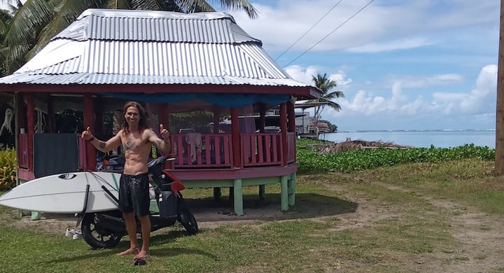 Surf Camp Samoa, Boat And Guides - Samoa