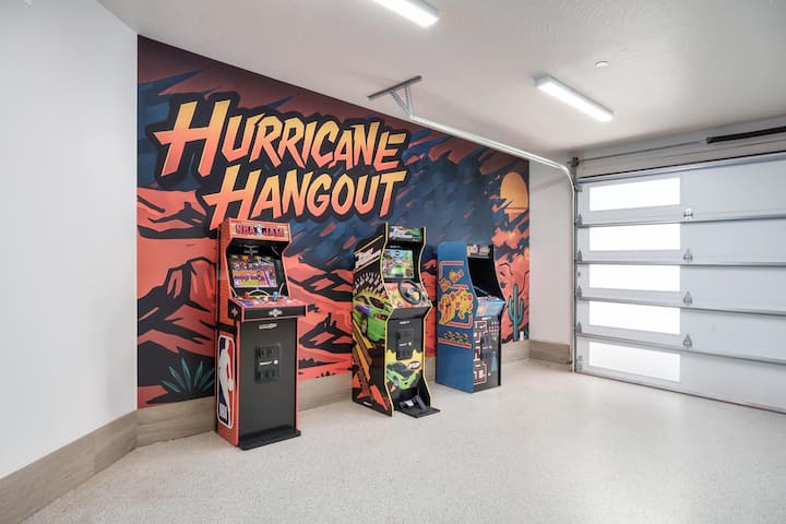 Hurricane Hangout– Games, Hot Tub & Free Waterpark - Hurricane, UT