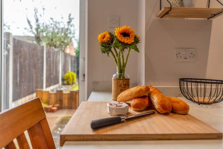 Spacious & Stylish 3br Stafford - Ideal Getaway! - Stafford (UK)