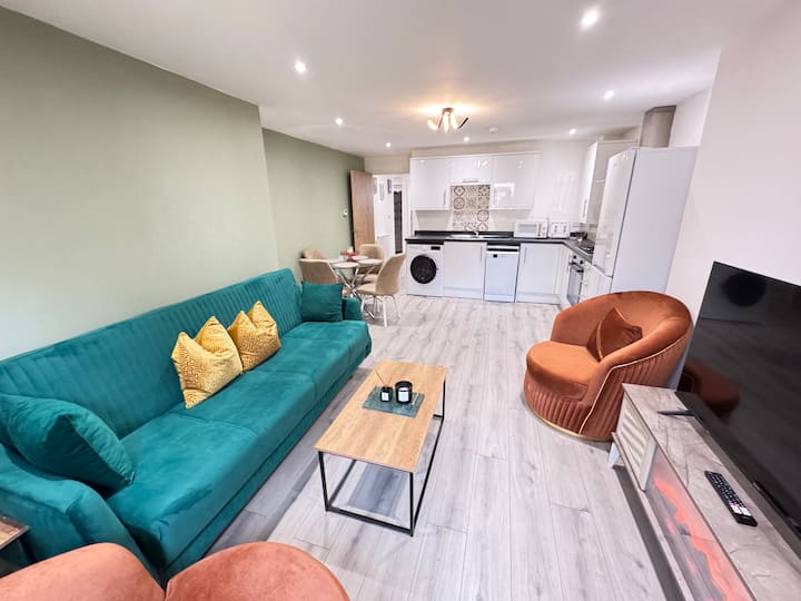 The Phantom,  Ideal For Jr Hospital & Oxford B Uni - Oxford