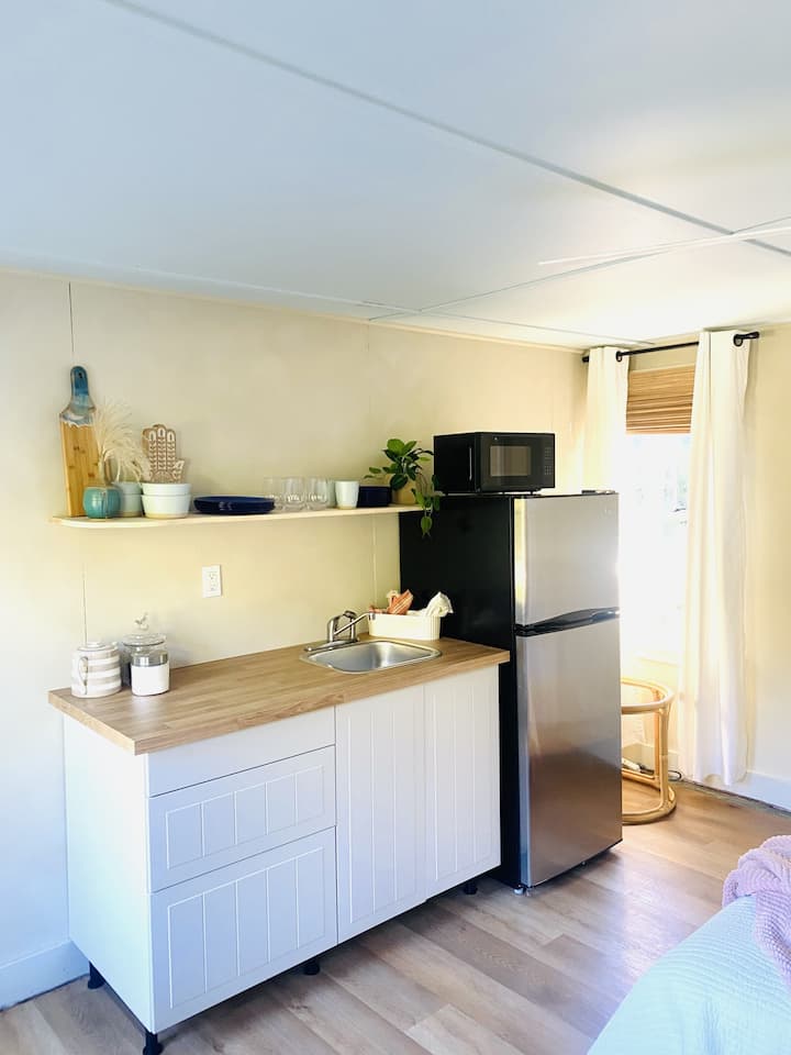 Cozy Boho Grand Beach Getaway-6 - Manitoba