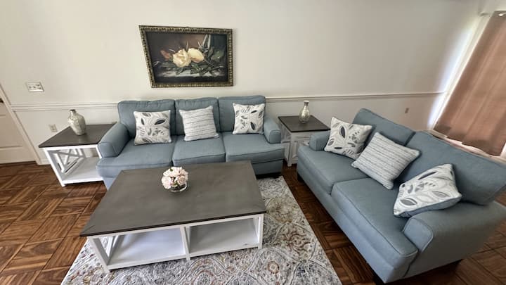 Beautiful & Fully Furnished House In Ft. Pierce Fl - Fort Pierce