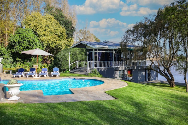 Vaal River Boathouse Bungalow - Vanderbijlpark