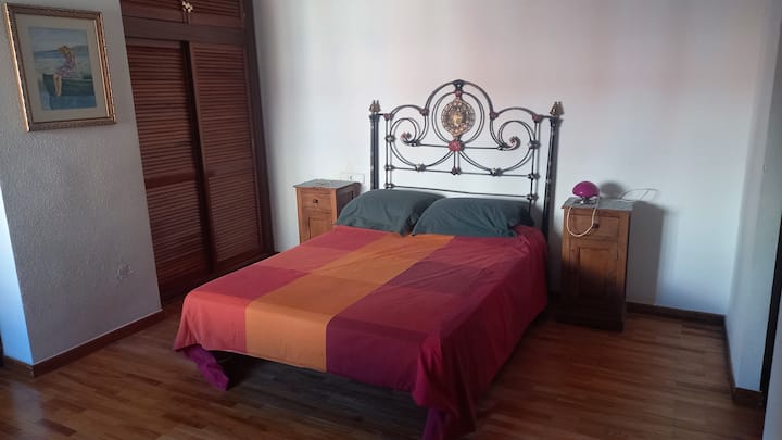 Suite Hab Forja Ed. Lord Caradoc
Quédate Con Inés - Murcia