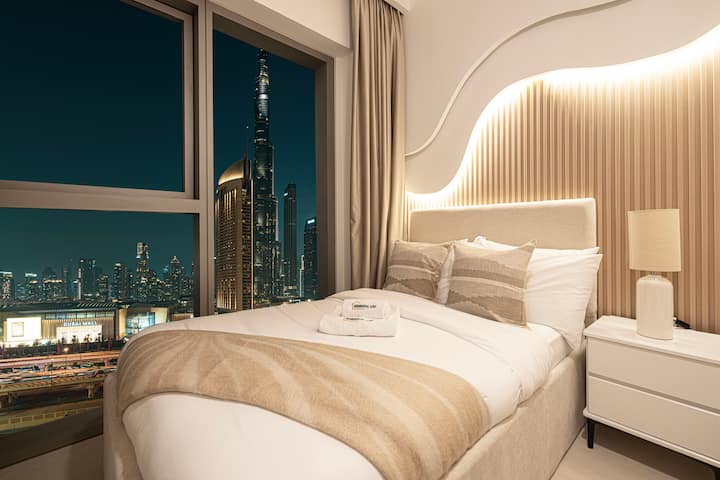 Burj Khalifa View | Dubai Mall | Infinity Pool - Dubai