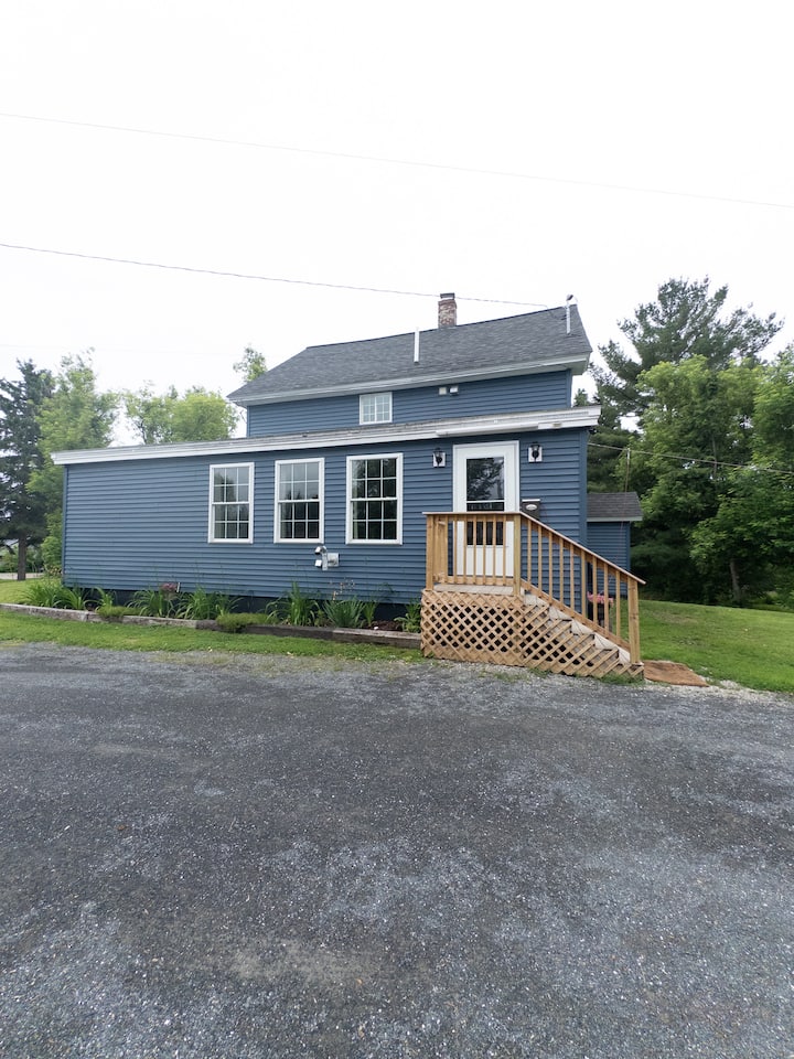 Northern Maine Getaway-direct Trail Access - Maine