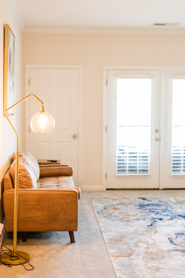 Modern Apartment In Greenville - Greenville, SC