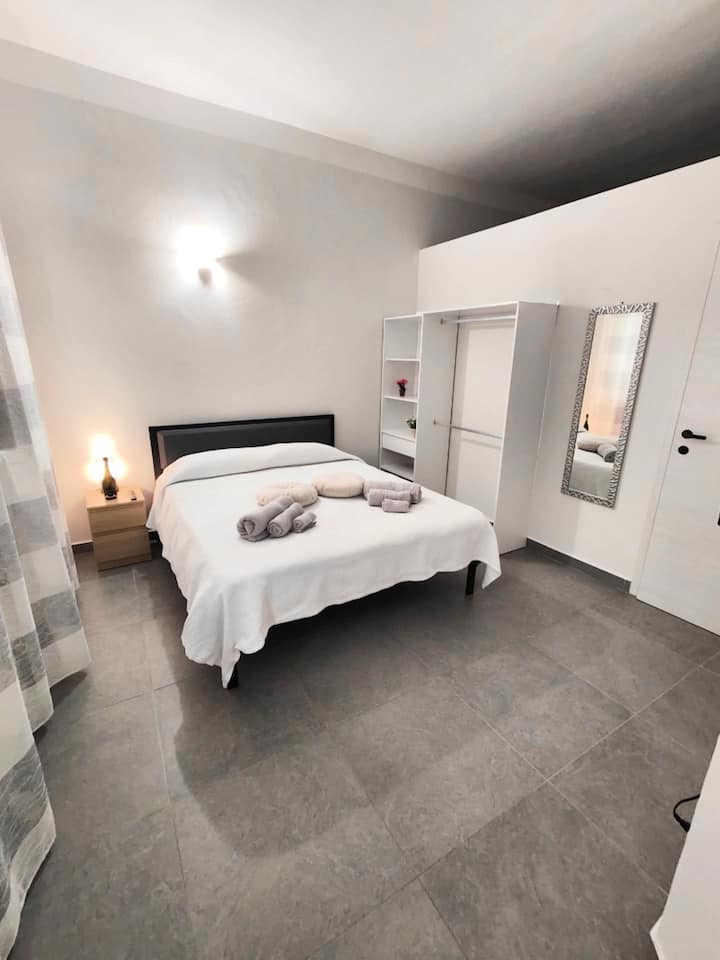 Sant'antonio Flats 2 - Vercelli