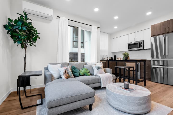Central Capitol Hill 2b 2ba Townhome W/ Rooftop - Pioneer Square - Seattle