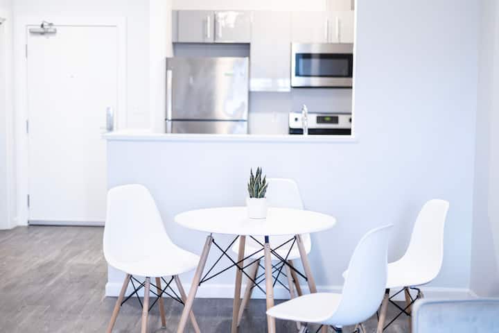 Stylish 2br, In-unit Laundry, Close To Downtown - Boston, MA