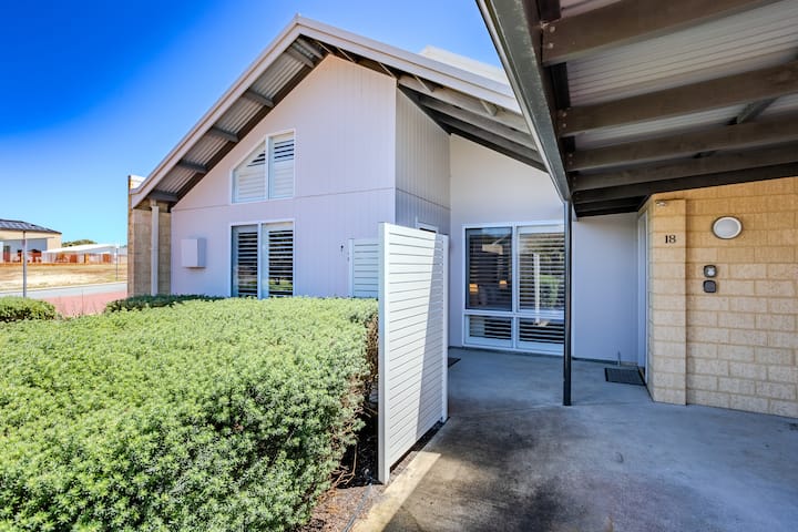 'Southern Stars' Albany Bayside Villa 18 - Albany