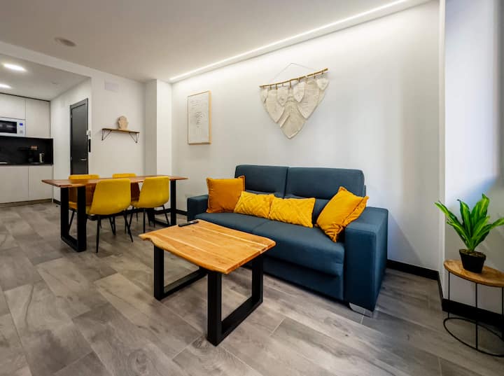 Apartamentos Go - La Circular Summer Family Deluxe - Valladolid