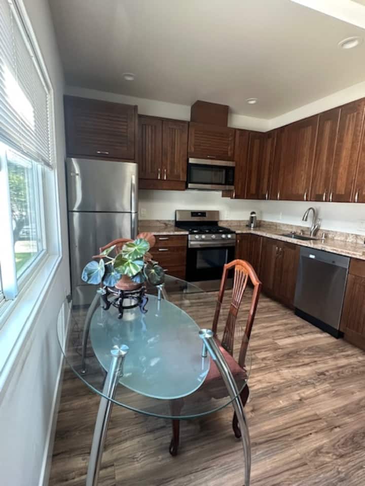 Apartment In Campbell - Campbell, CA