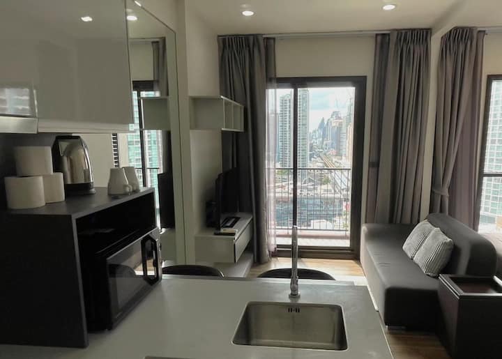 Sukhumvit Townhome - Thailand