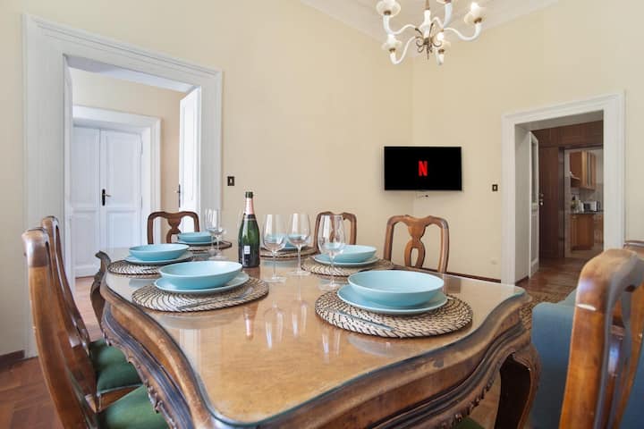 Eleganza Xxl: 220 Metri Quadri Nel Cuore Di Roma - Roma