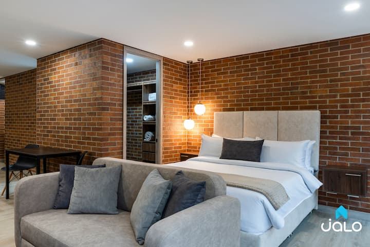 Modern Loft In Laureles - Medellín