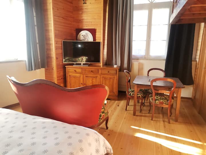 Studio, Avec Mezzanine Au Cœur De La Citadelle ! - Mont-Louis