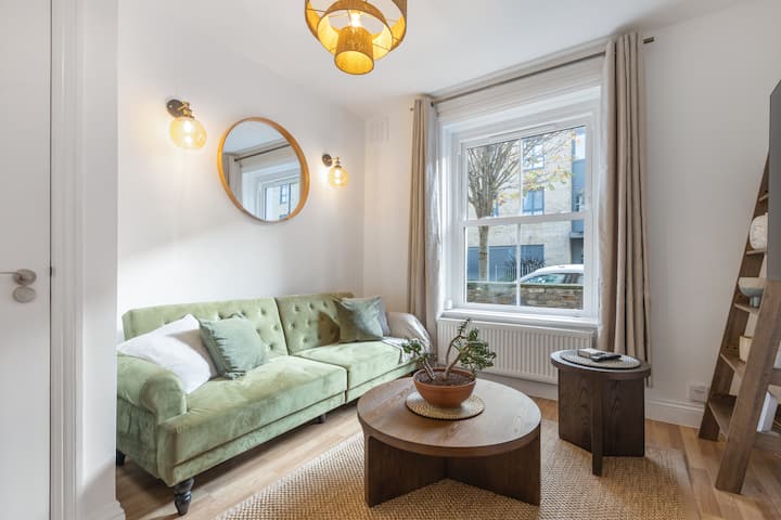 King's Cross Townhouse - Contemporary Garden Flat - London