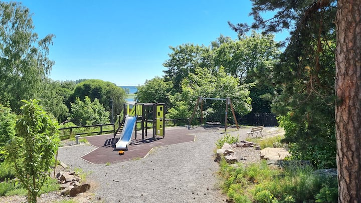 2 Bedroom Family House With Sauna, Private Parking - Espoo