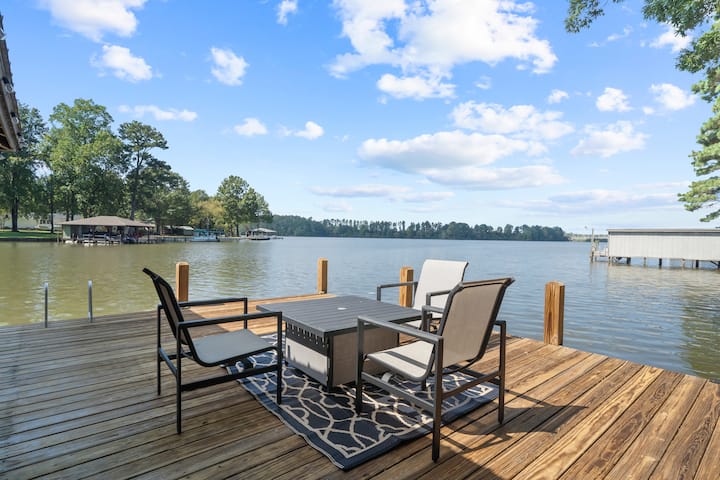 Misty Cove Sleeps 6, Private Dock & Great Fishing - Milledgeville, GA