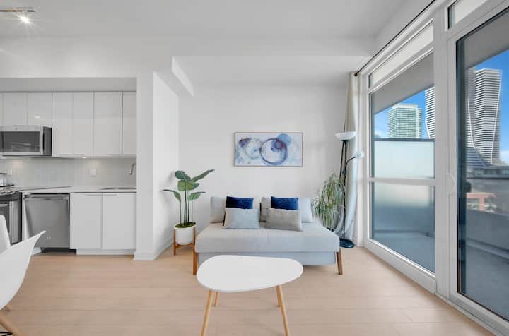 Tranquil Lakeside Suite Toronto - Toronto