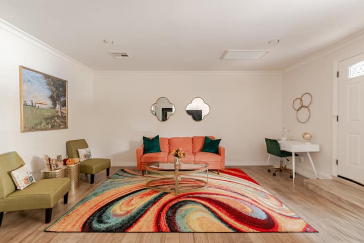 Burbank Hillside Private Getaway - Burbank, CA