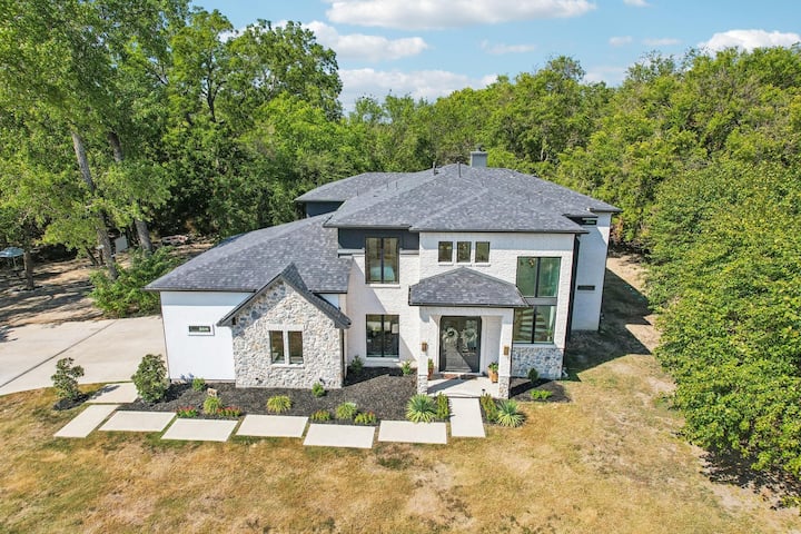 Mega Modern+private+movies+games+25mindallas+1acre - 서니베일
