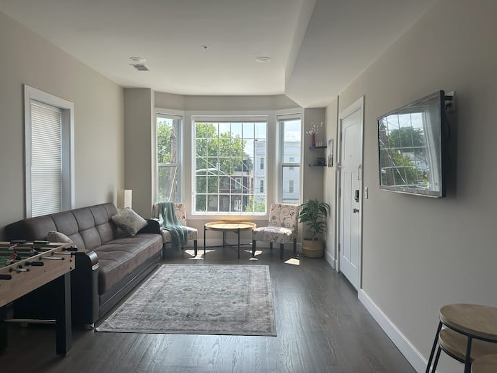 Luxurious 3br 2 Bath 20 Mins To Nyc 20 Mins To Ewr - Weehawken, NJ