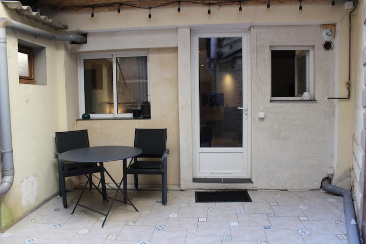 Grande Chambre En Colocation - Nîmes