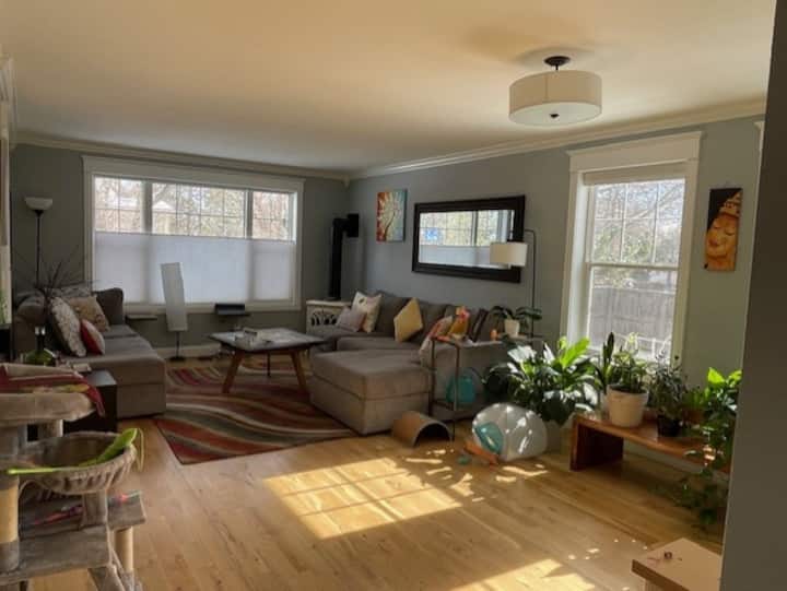 Central Boulder Home - Grad Week Still Open! - Boulder, CO