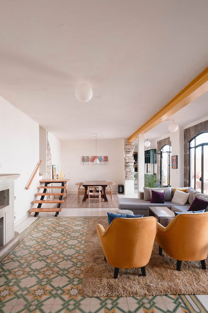 Hermosa Casa Colonial Con Estacionamiento - Guanajuato