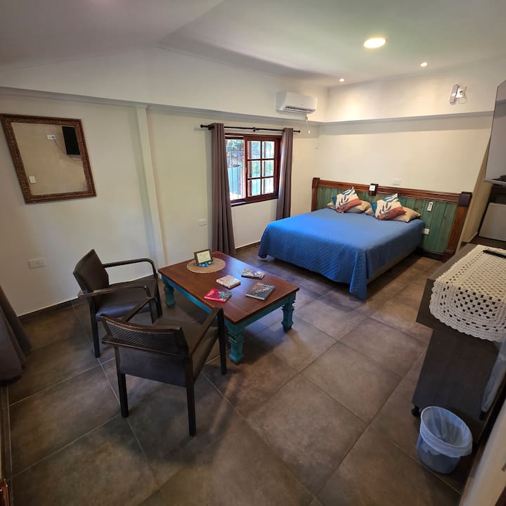Raquel’s Room: Central, Nature & Relaxation - Puerto Iguazú