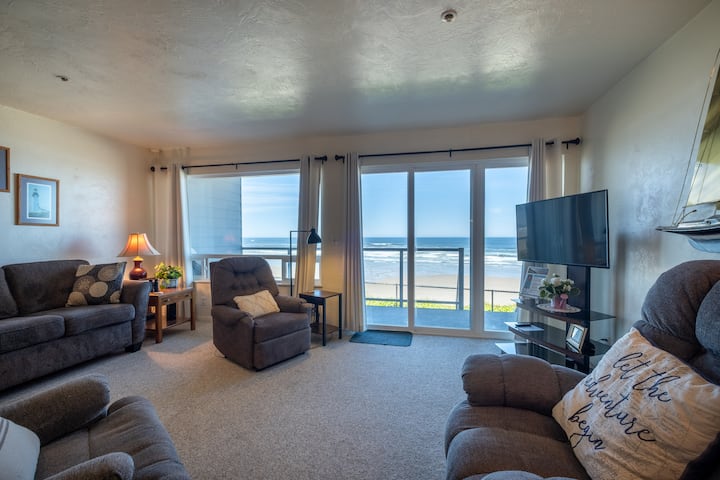 Ocean View, Homey Beachfront Condo, Nye Beach, Or - Newport, OR