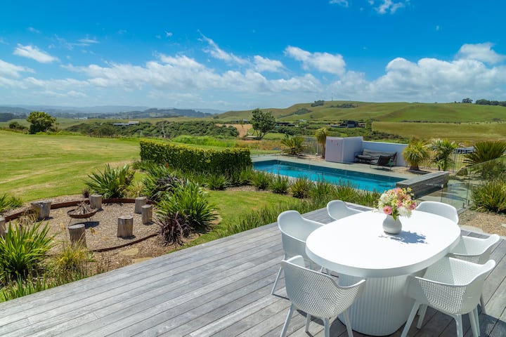 Rising Sun Surf Retreat - Raglan