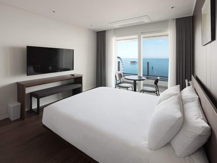 Ocean View, Night View - Corée du Sud