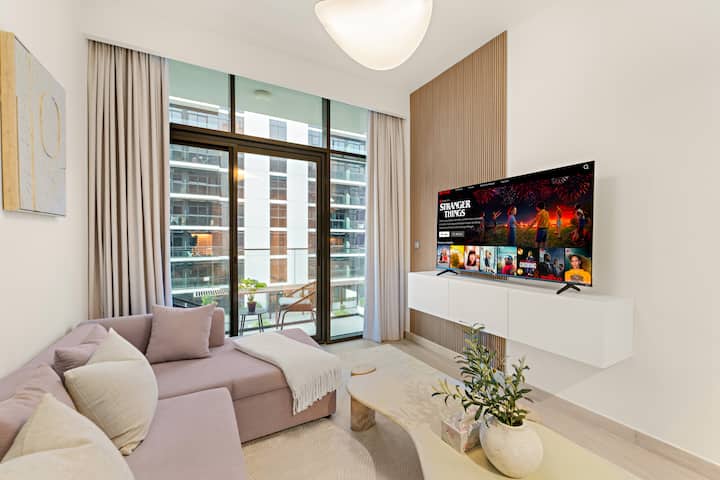 Cozy 1br W/ Pool View & Balcony | 10mn To Downtown - Dubai