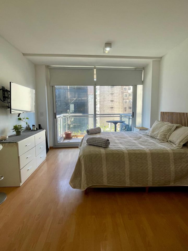 Estupendo Mono Ambiente En Callao Y Santa Fe - Buenos Aires