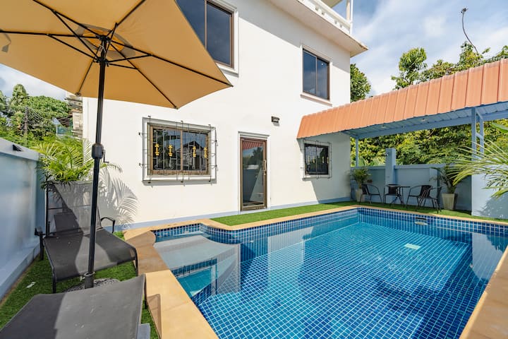 Family Sea View Holiday Pool Villa, Saiyuan Phuket - Karon Beach