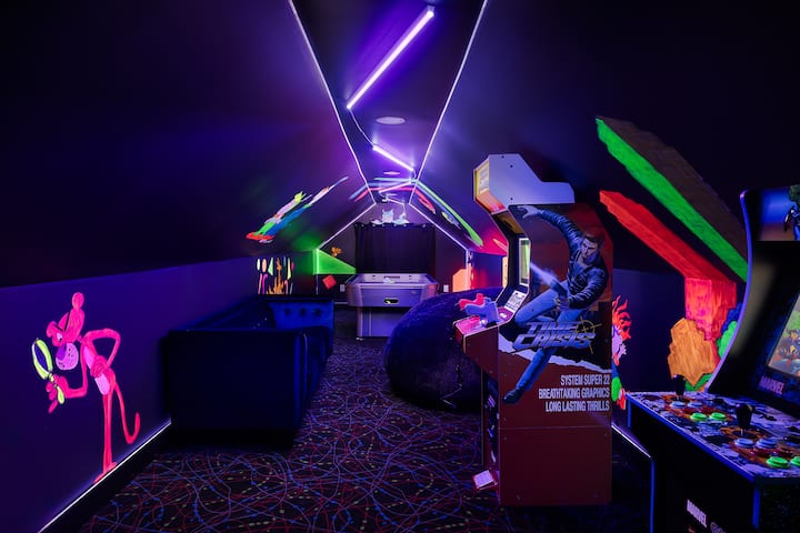 Unique Home In Butchertown With 2 Game Rooms! - Louisville, KY