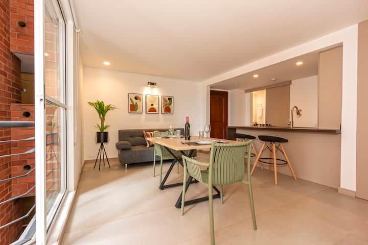 Modern Apt W/ A/c & 800mb Wifi Near Provenza - Medellín